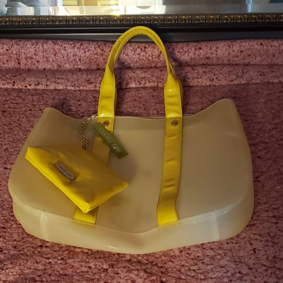 Gianni Bini | Bags | Gianni Bini Adin Jelly Tote Bag Purse Beach Gym ...